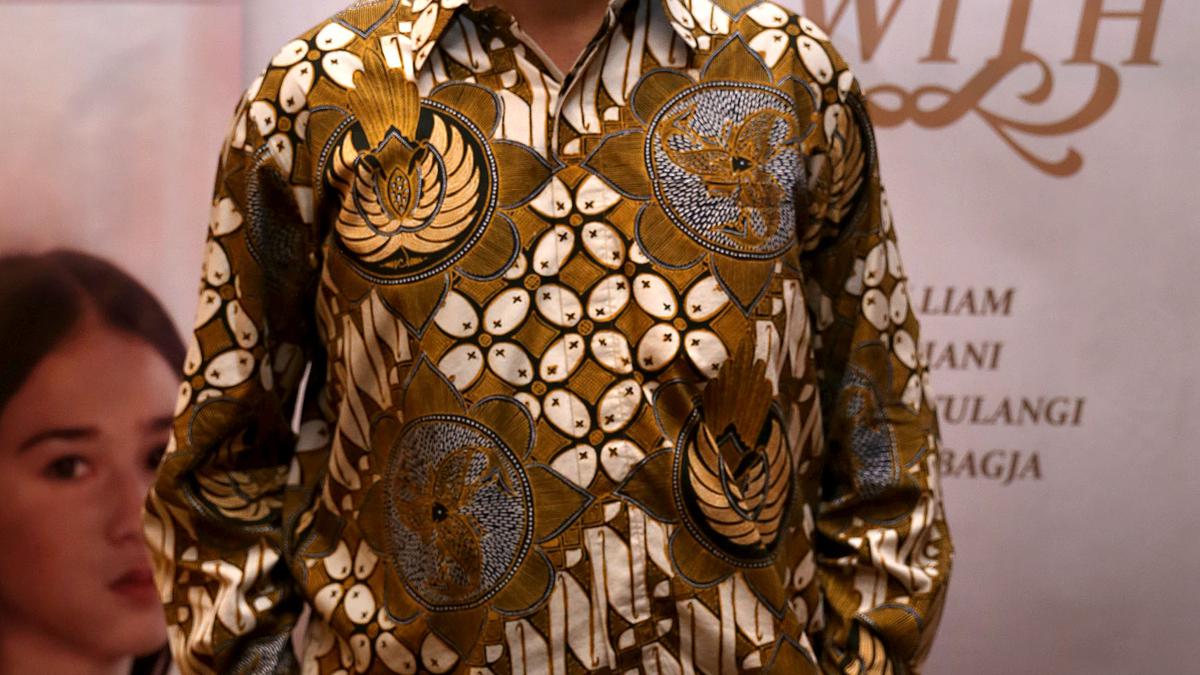 Rudy Soedjarwo: Film Ada Apa Dengan Cinta 2 Gila!