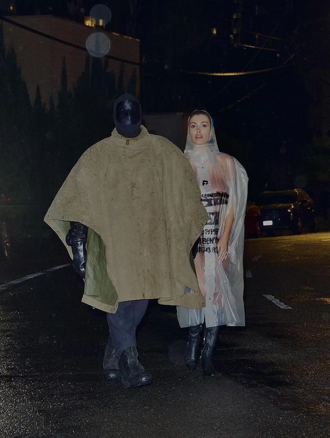 8 Potret Penampilan Tak Biasa Bianca Censori, Pacar Kanye West yang ...