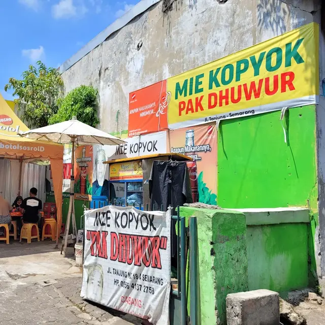 9 Rekomendasi Tempat Makan Mie Kopyok di Semarang 2025, Kuah Beningnya ...
