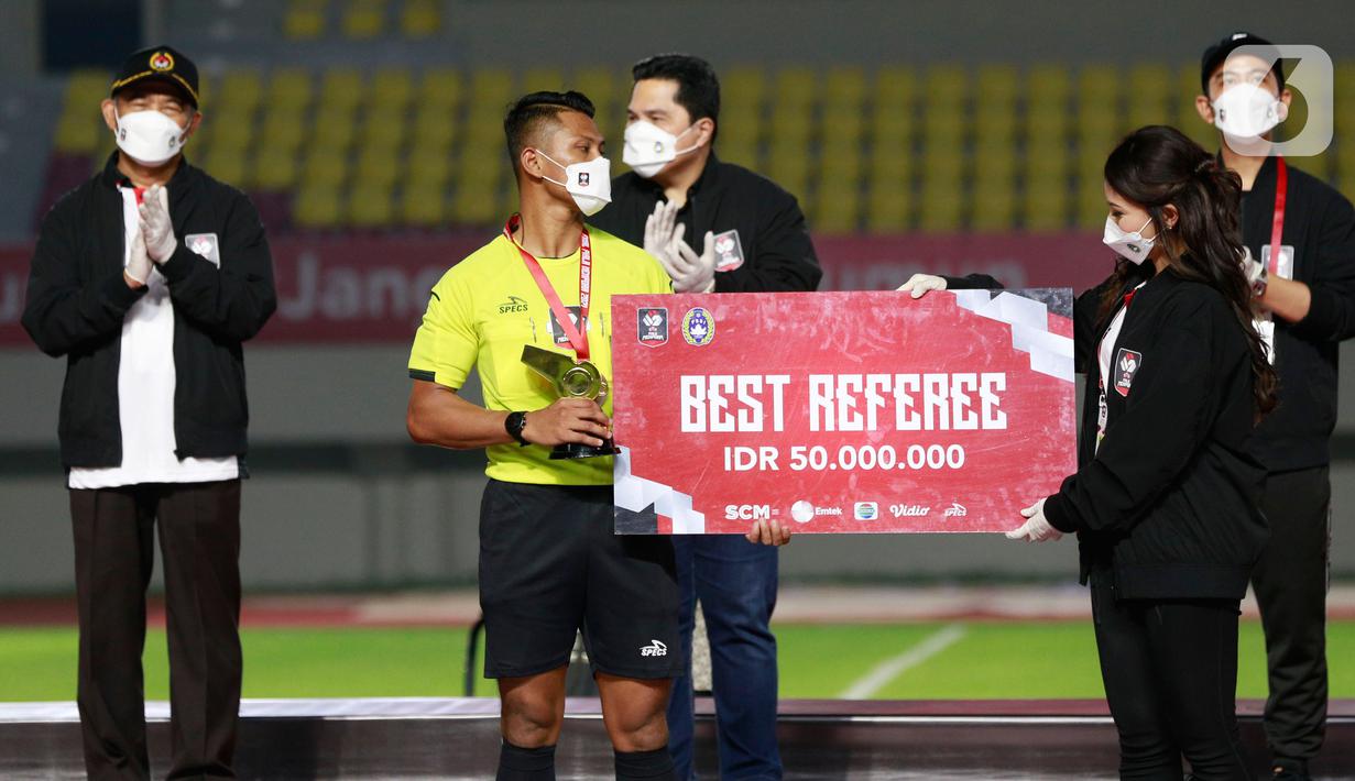 FOTO: Peraih Penghargaan di Piala Menpora 2021 - Foto Liputan6.com
