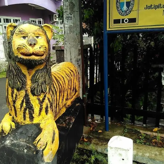 7 Potret Patung Harimau Gagal tapi Kocak, Cuma Ada di Indonesia ...