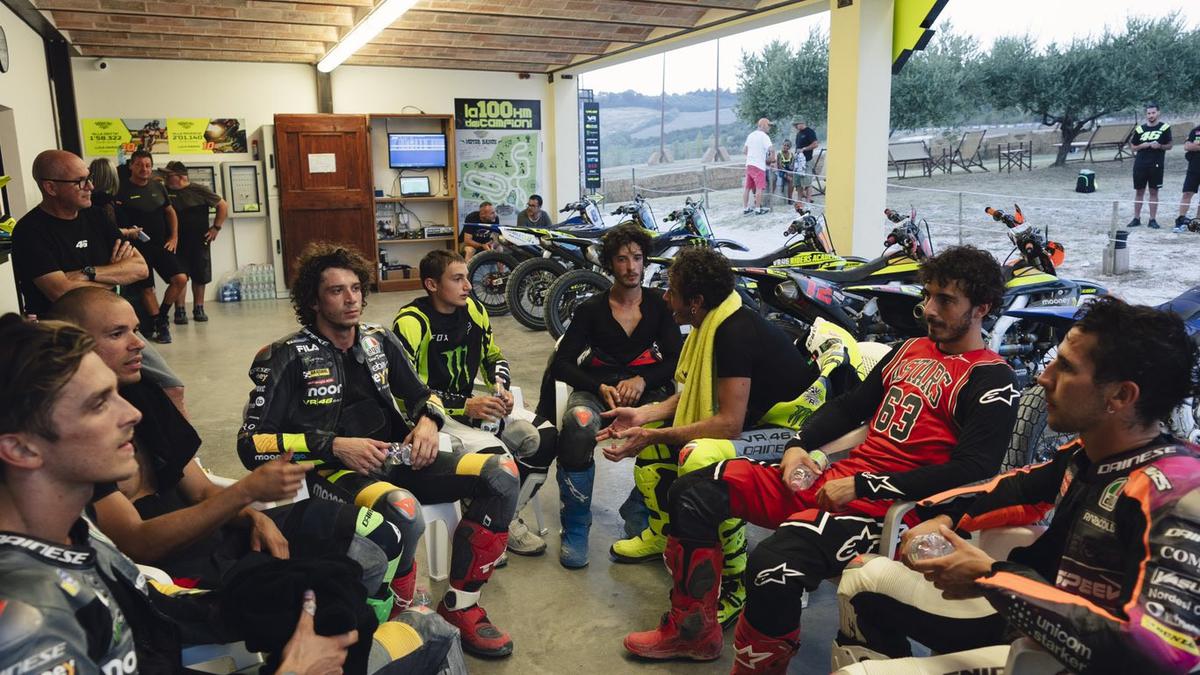 Melawan Banyak Rider Muda seperti Luca Marini, Marco Bezzecchi sampai ...