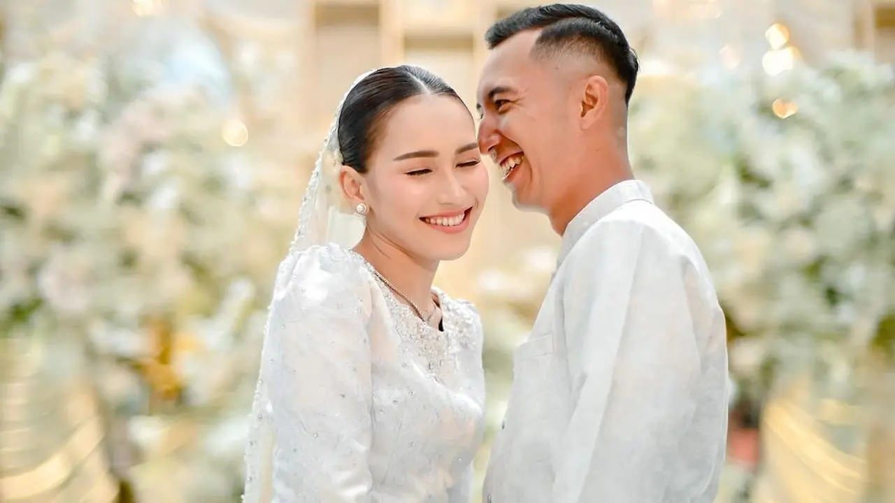 Calon Suami Ayu Ting Ting Makin Ekspresif Ungkapkan Cinta, Ngaku Tak ...