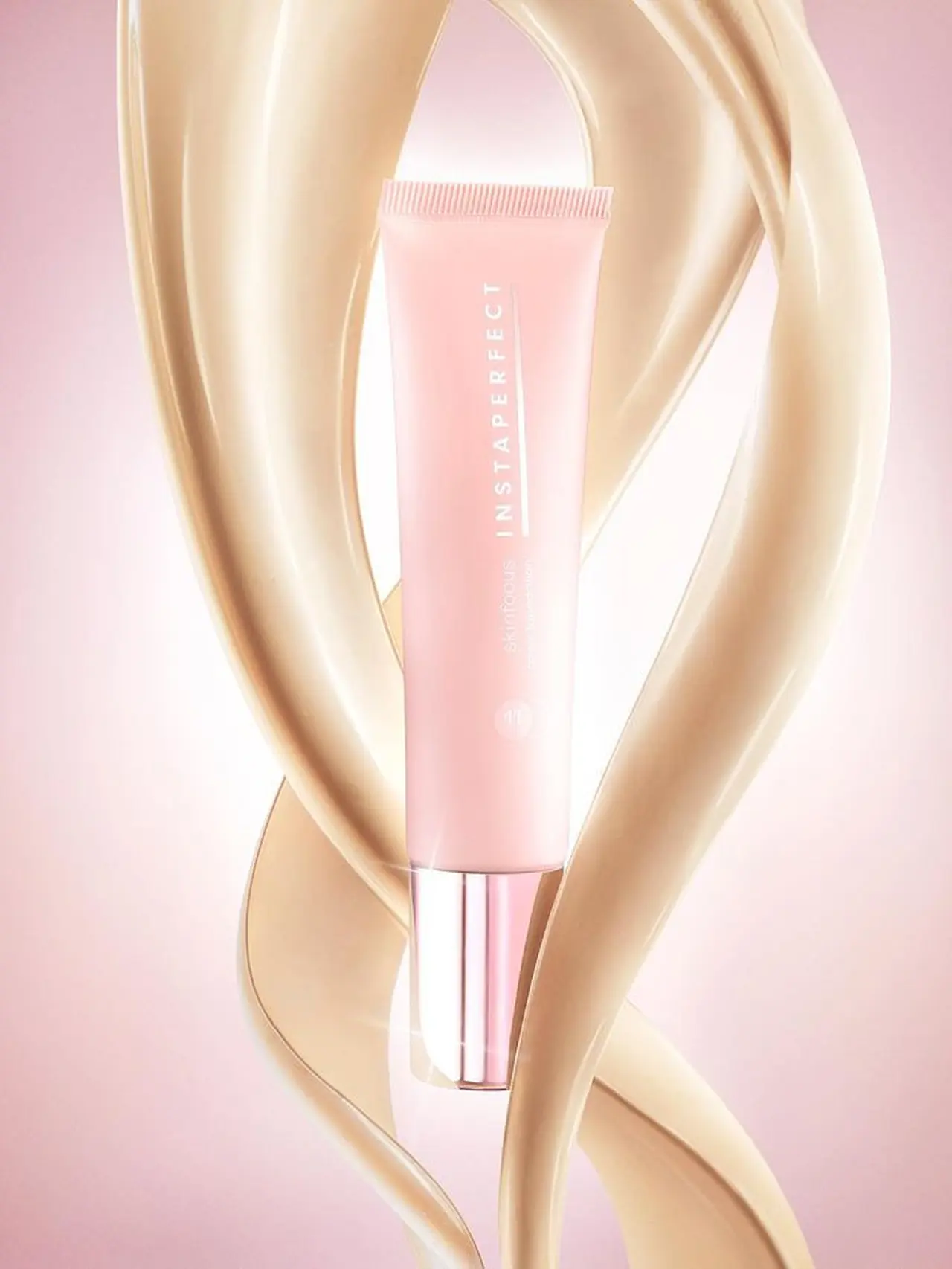 Mencoba Instaperfect Skinfocus Cover Foundation dan Matte Fit Powder ...