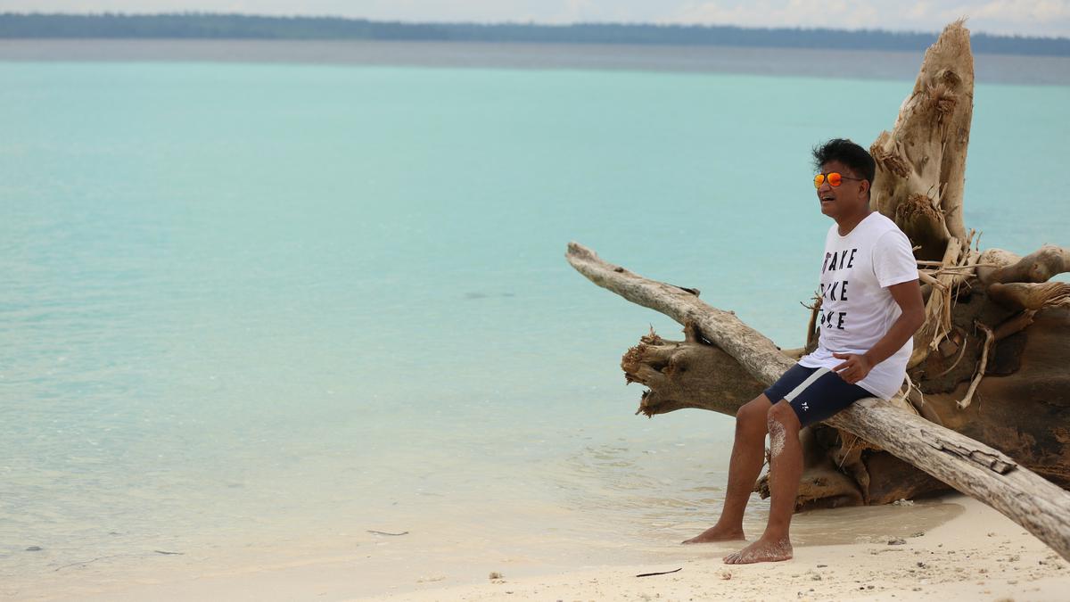 Ini Destinasi Wisata Pilihan Andre Hehanusa di Kaimana Papua ...