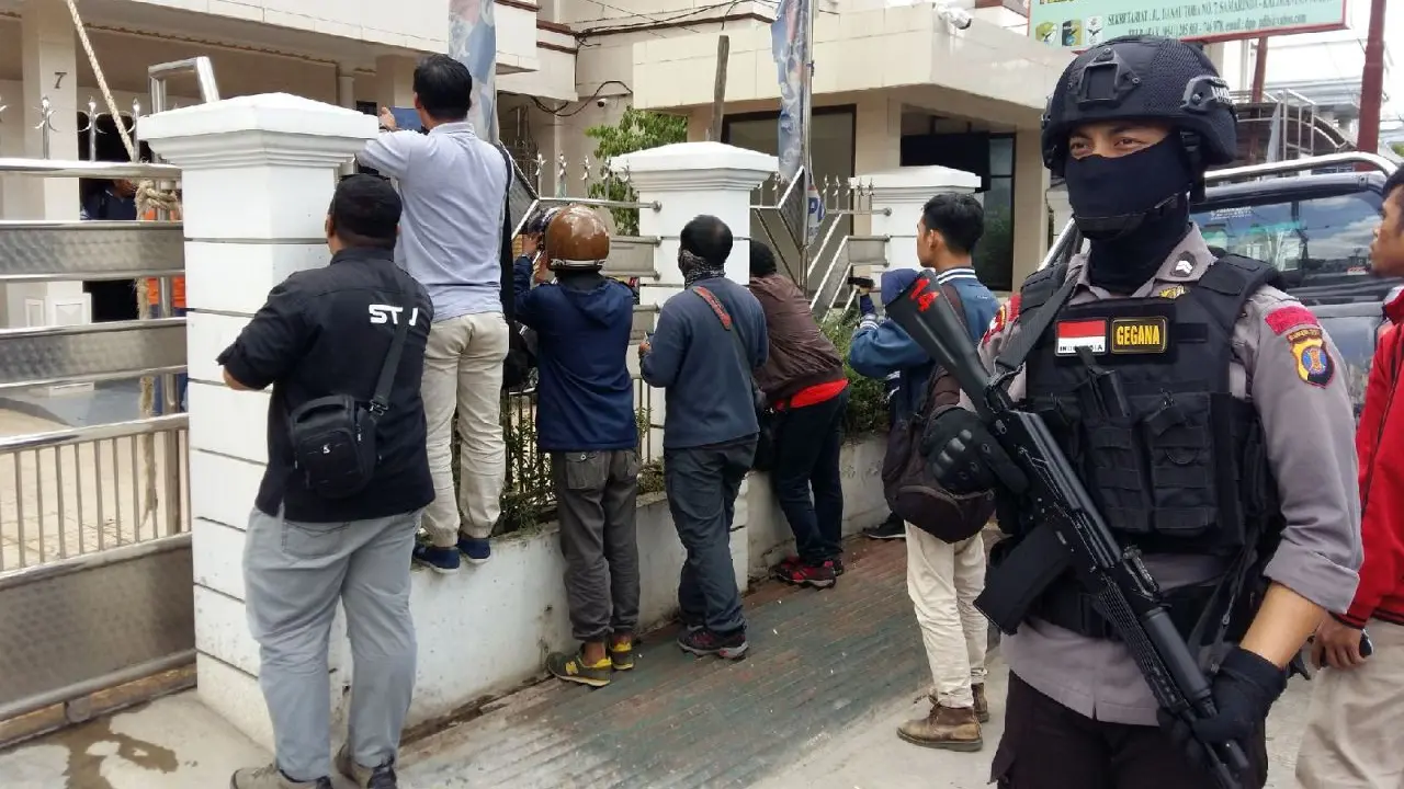 Wajah Preman Pelabuhan Samarinda Pengutip Pungli Ratusan Miliar ...