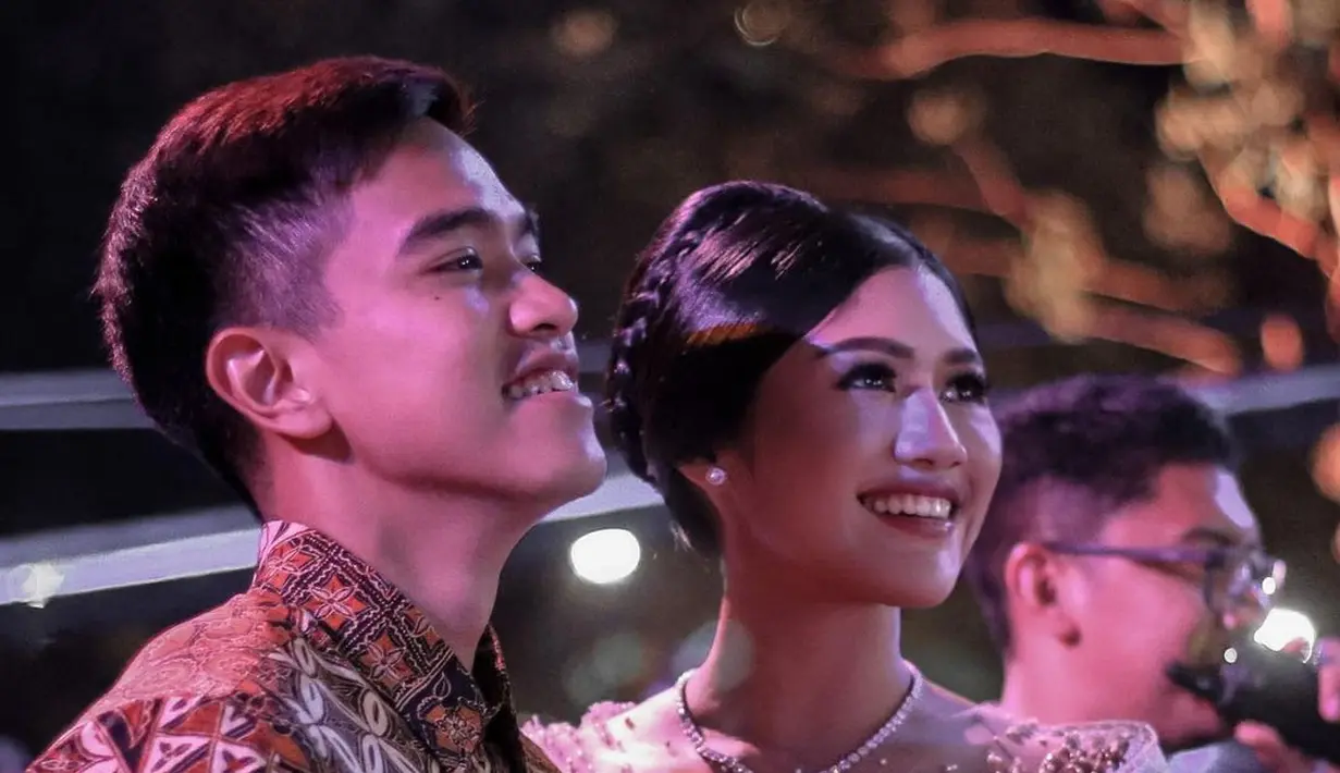 Gaya Serasi Erina Gudono dan Kaesang Pangarep Saat Dinner KTT ASEAN ...