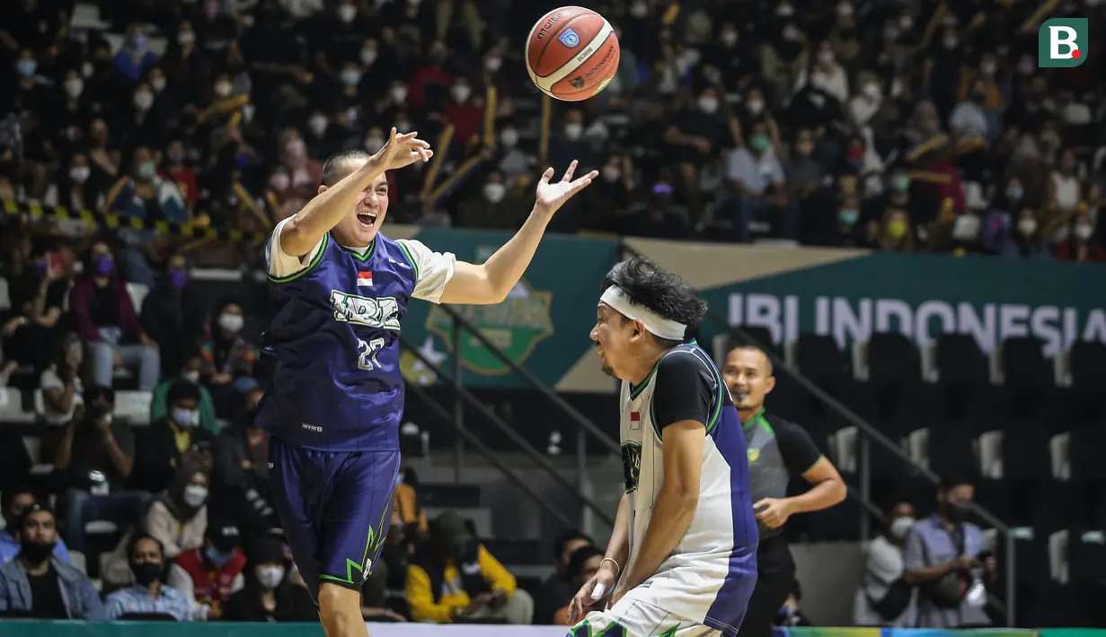 Foto: Raffi Ahmad Cs Tundukkan Baim Wong Cs di Laga Celebrity Games IBL All Star 2022 - Ragam ...