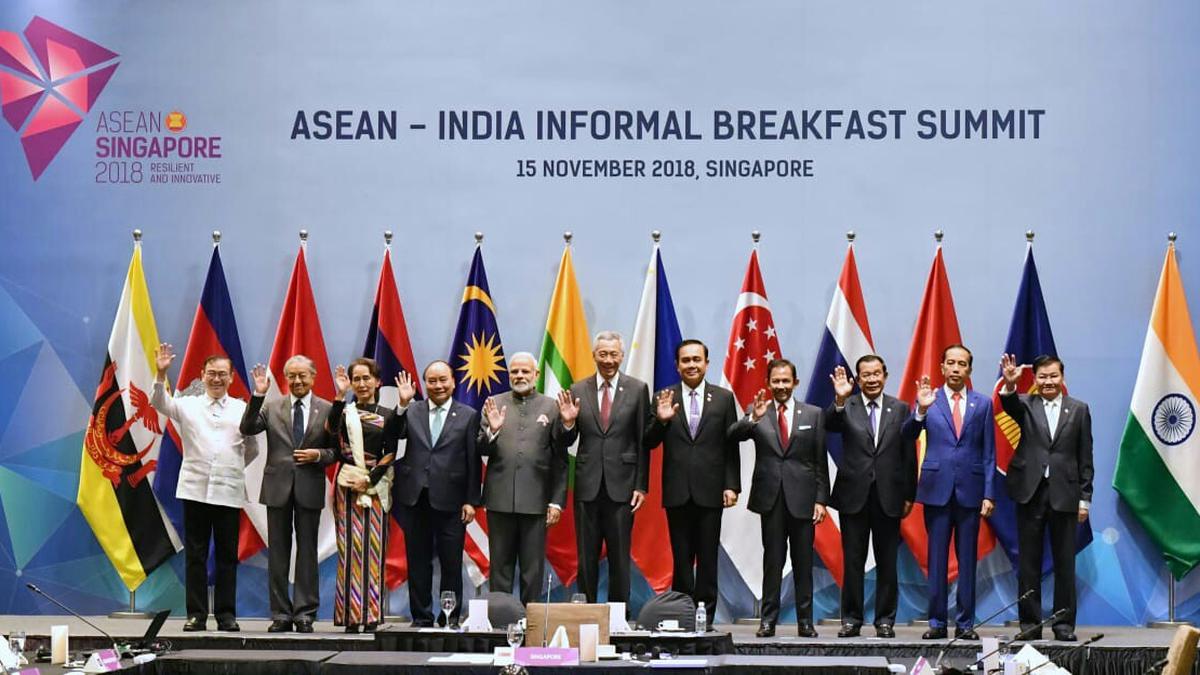 Jokowi Ingin ASEAN Perkuat Kerja Sama Maritim dengan India - Bisnis Liputan6.com