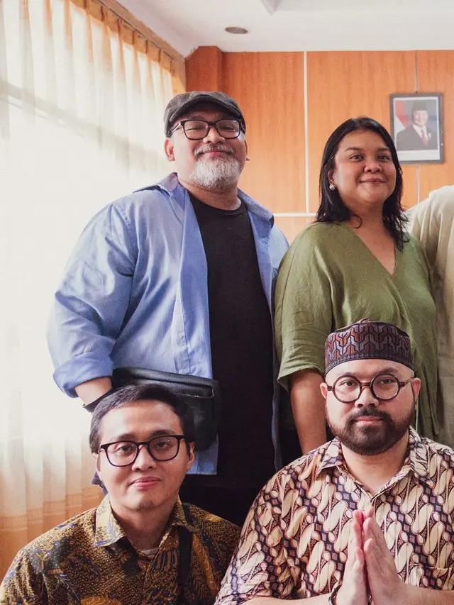 7 Potret Pernikahan Danilla Riyadi Digelar Sederhana di KUA, 6 Bulan ...