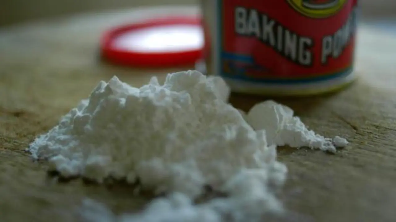 Baking Powder Bikin Adonan Jadi Mekar dan Mengembang, Simak Fungsi dan ...