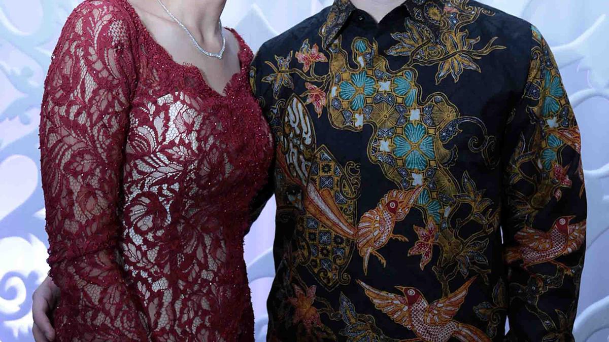 Bukan Acha Septriasa, Tapi Ibunda yang Pertama Naksir Vicky