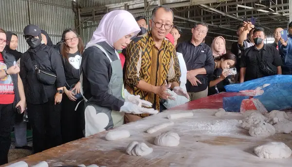 Jurus Prabowo-Gibran Atasi Pengangguran Bagi Kaum Muda, Milenial dan Gen Z - Pemilu Liputan6.com