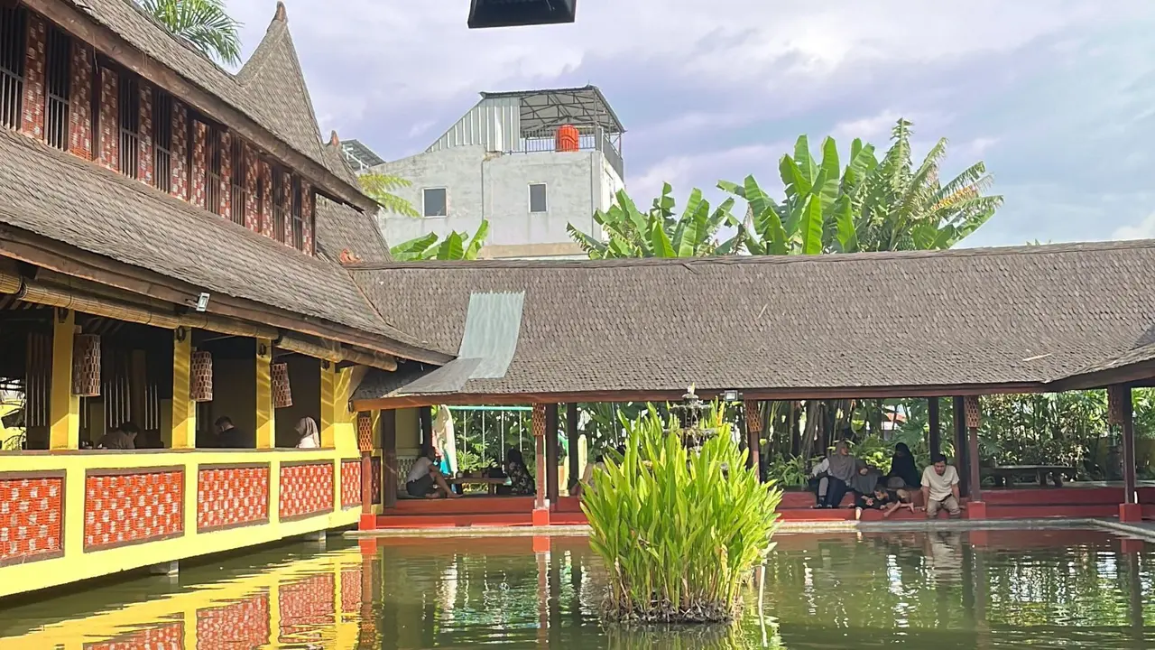 Profil Pemilik Resto Asep Stroberi Puncak yang Tidak Ikut Digusur Saat ...