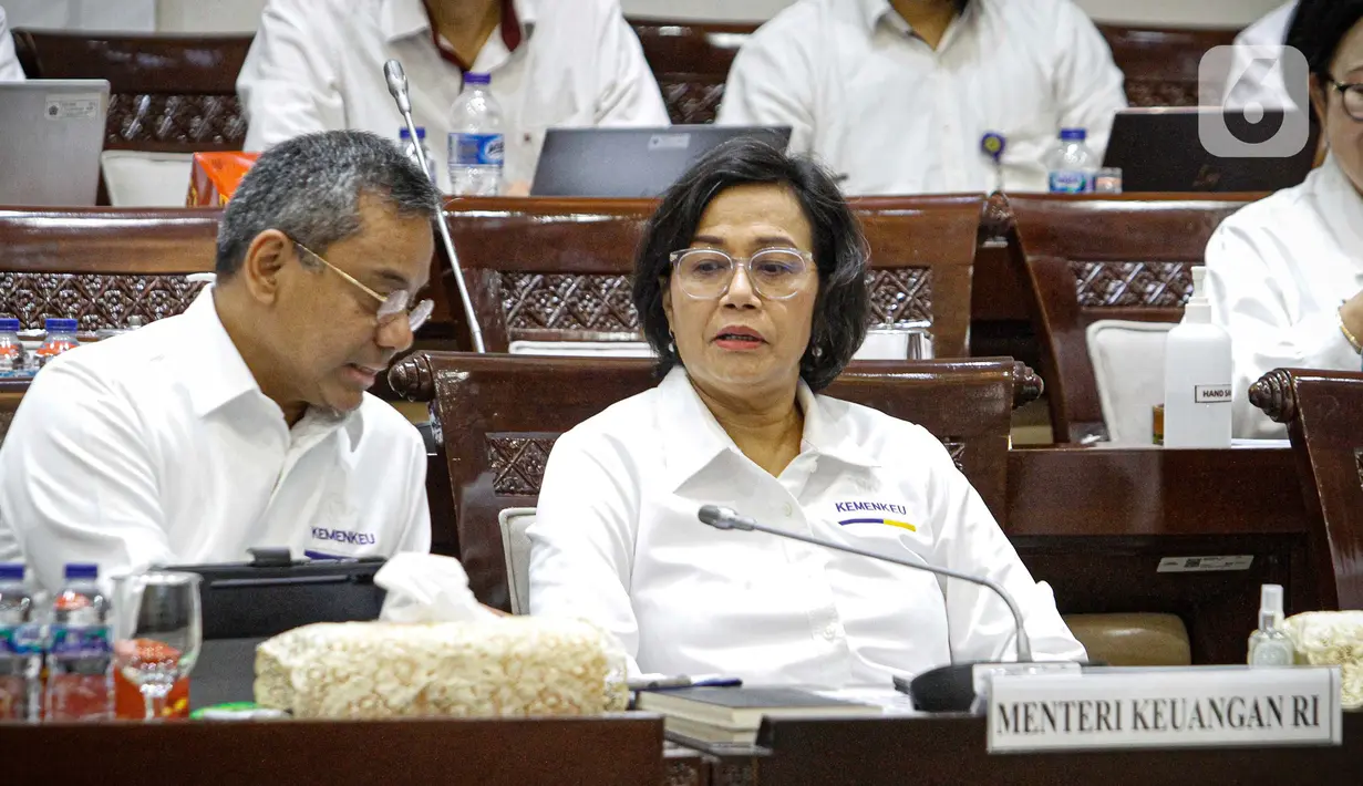 Bersama DPR, Sri Mulyani Bahas Anggaran Kemenkeu 2024 - Foto Liputan6.com