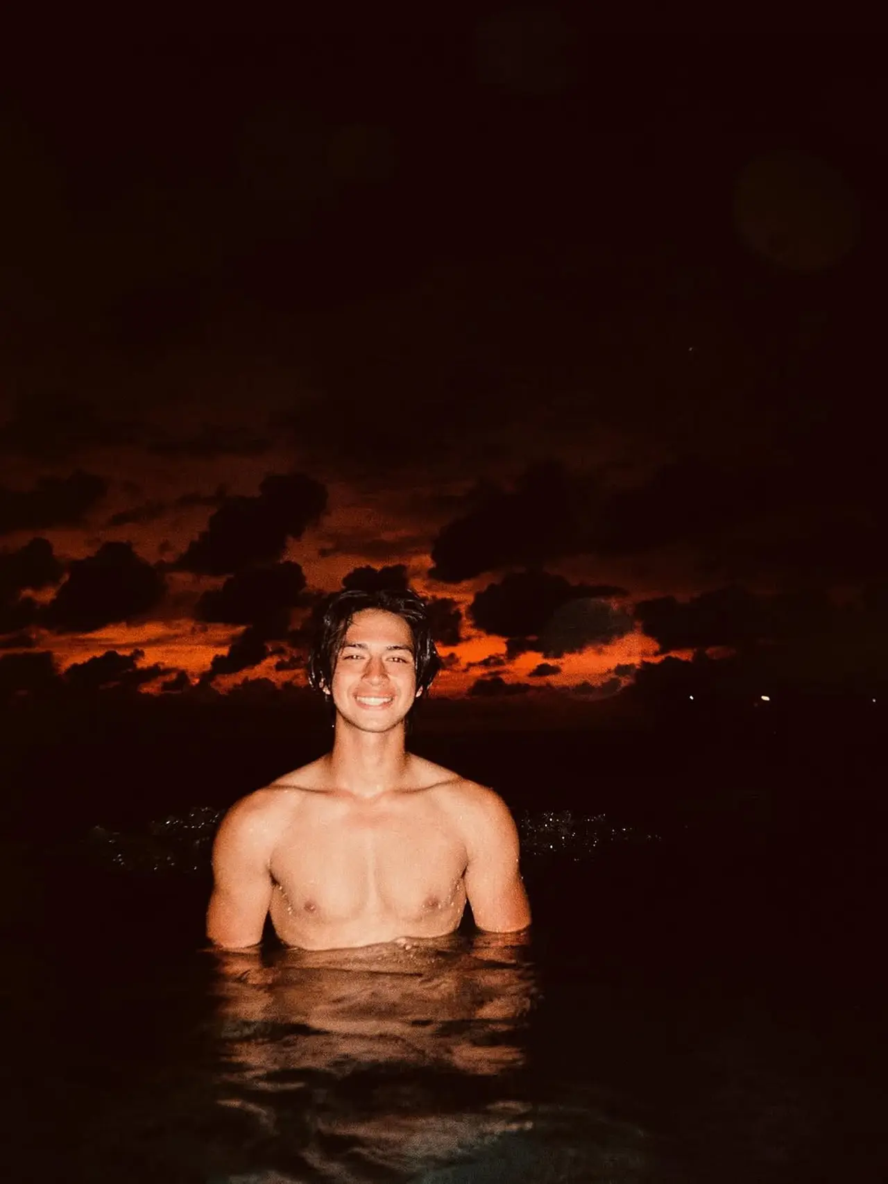 7 Potret Tampan Arya Mohan, Idola Baru yang Sedang Bersinar Bintangi ...