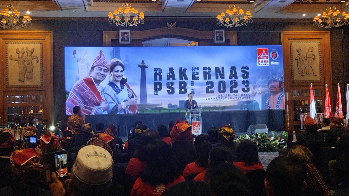 Effendi Simbolon Akan Undang Surya Paloh di Acara PSBI, Ingin Dengar ...