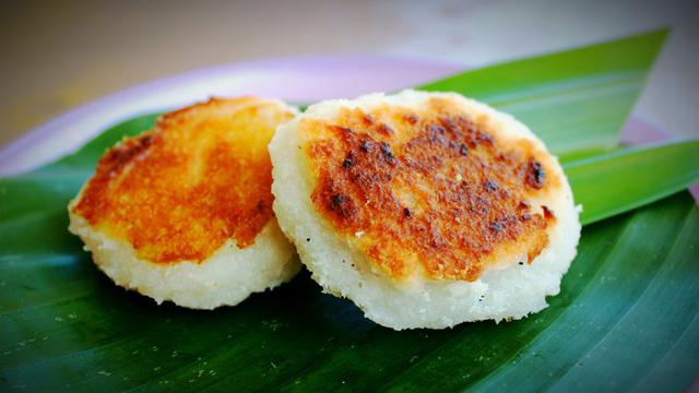 4 Resep Kue Wingko yang Manis Gurih Kelapa - Food Fimela.com