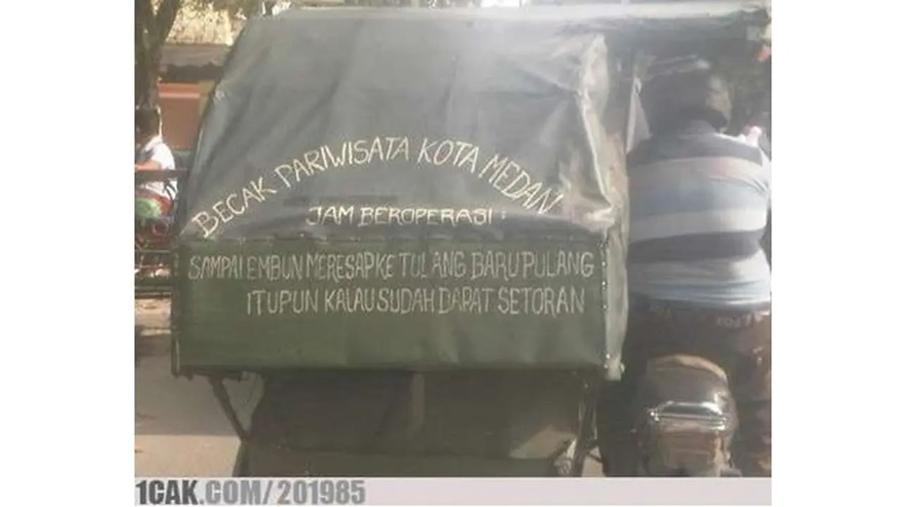 7 Kata Lucu Gokil di Belakang Becak ini Bikin Geleng-Geleng - Citizen6 ...
