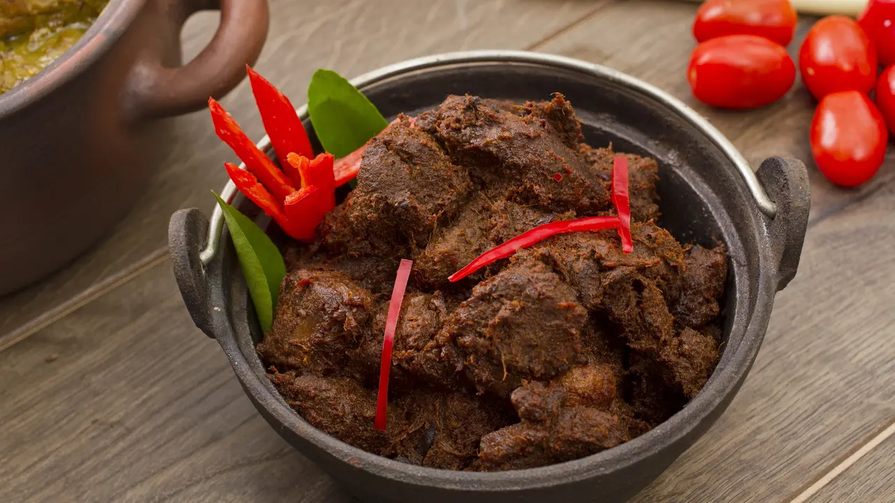 Resep Rendang Padang yang Enak dan Autentik, Bumbunya Sedap Meresap ...
