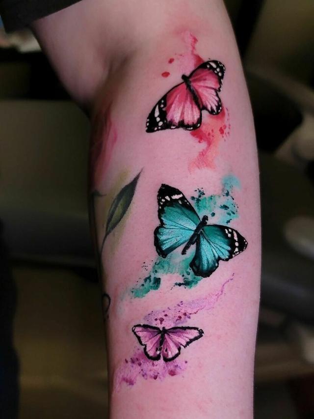 Artistik Banget, 8 Potret Watercolor Tato yang Dibuat Seniman Ini ...