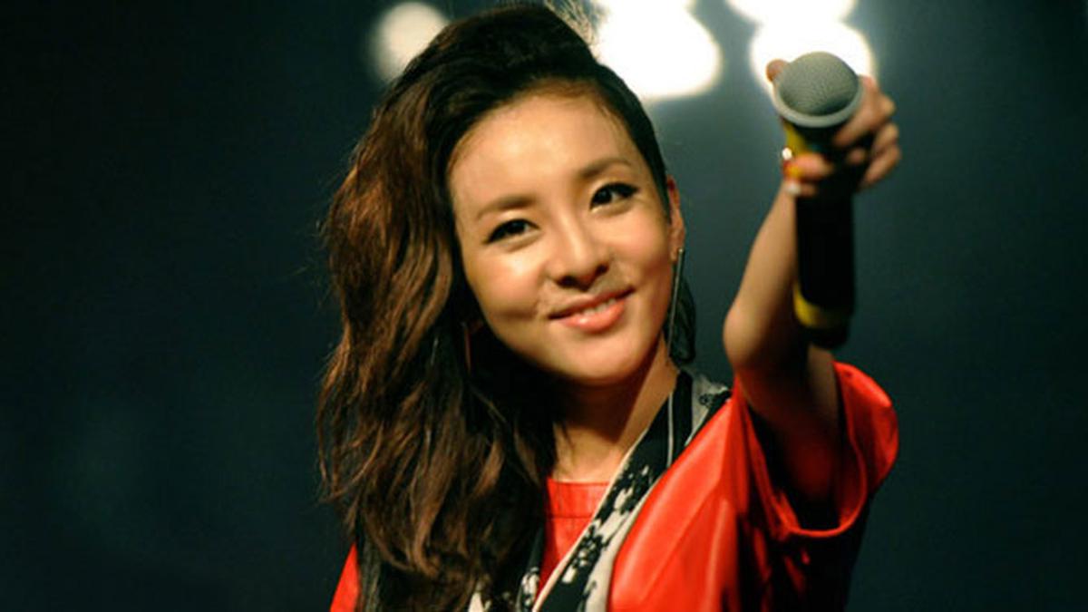 Dara `2NE1` Heran dengan Anak-anak SD Masa Kini - ShowBiz Liputan6.com