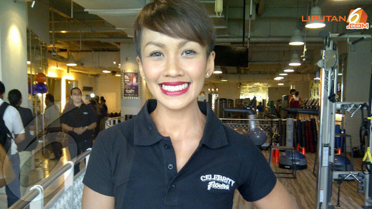 Potong Rambut Pendek, Melanie Putria: Rasanya Kayak Ijab Kabul ...