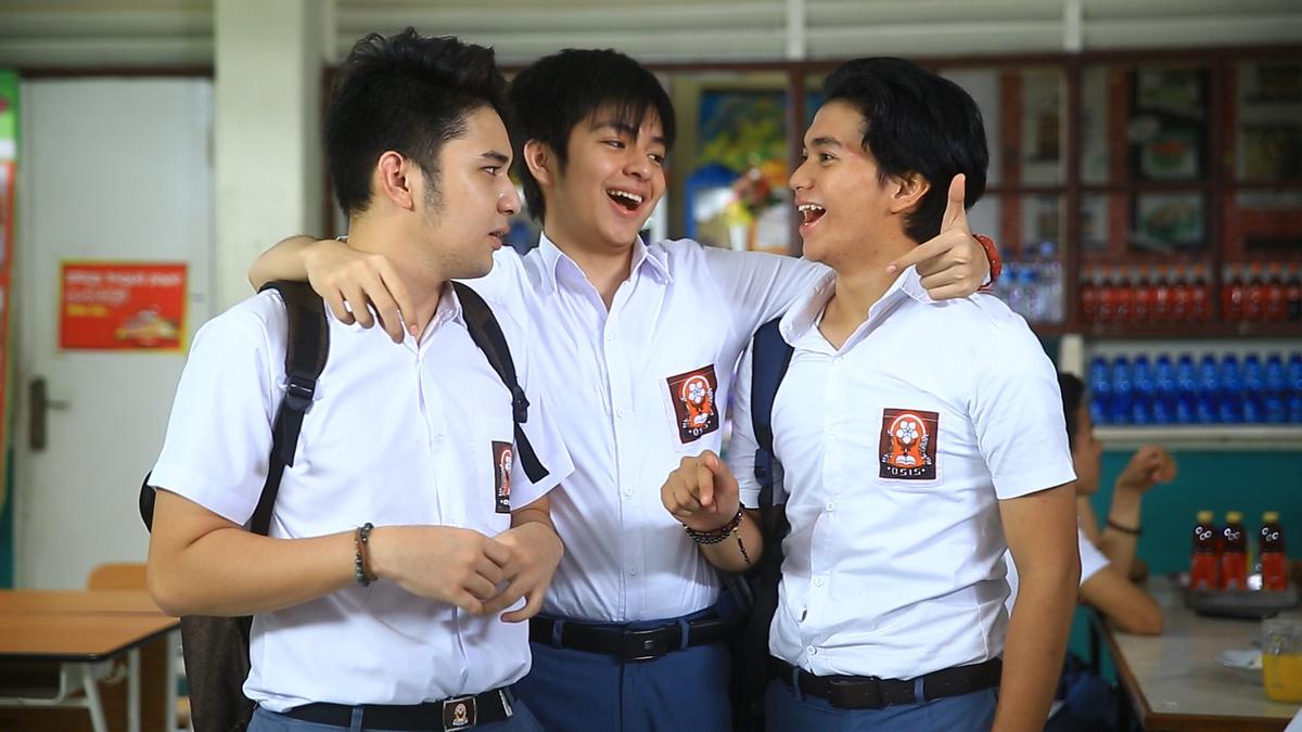 Live Streaming SCTV Sinetron Dilema Cinta Dibintangi Angga Yunanda ...