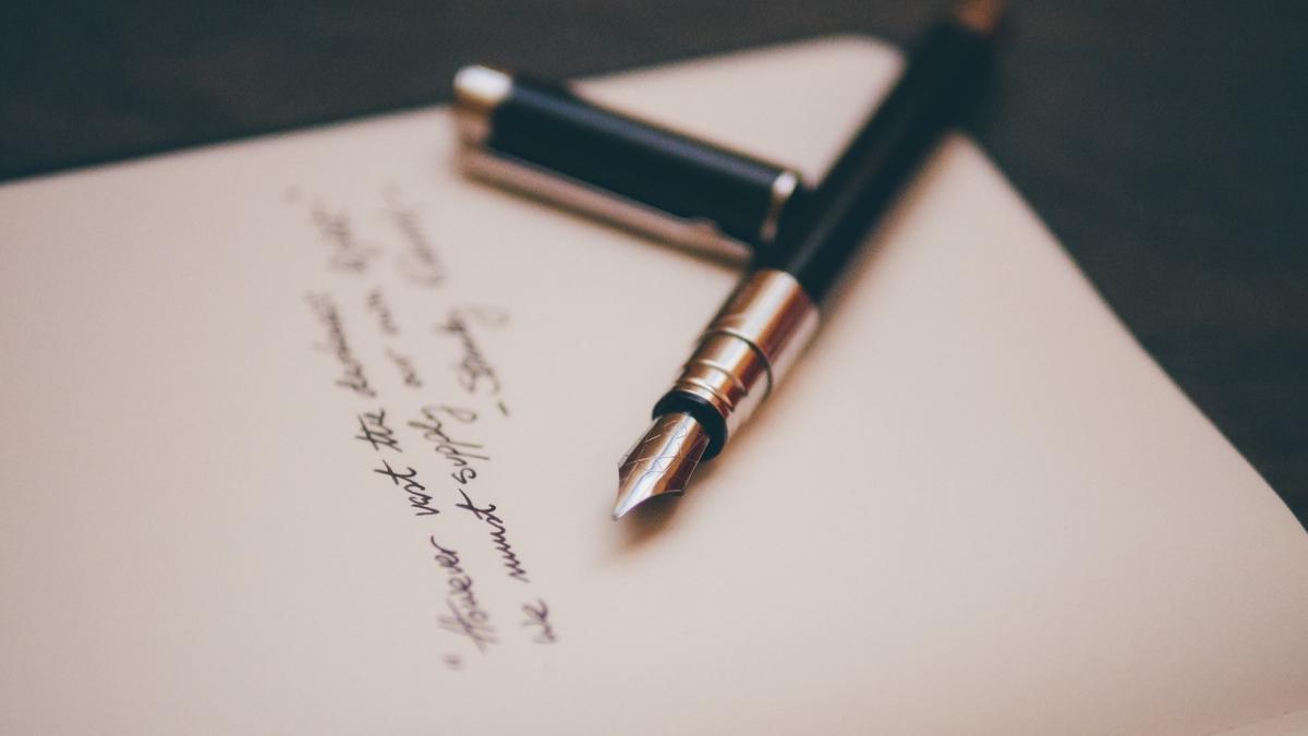 Pantun Tua adalah Salah satu Jenis Puisi Lama, Berikut 20 Contohnya ...