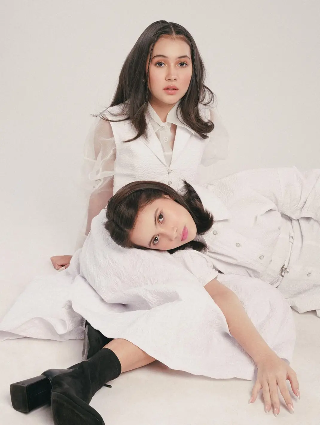 Potret Sandrinna Michelle dan Richelle Skornicki, Kakak Adik Selalu ...