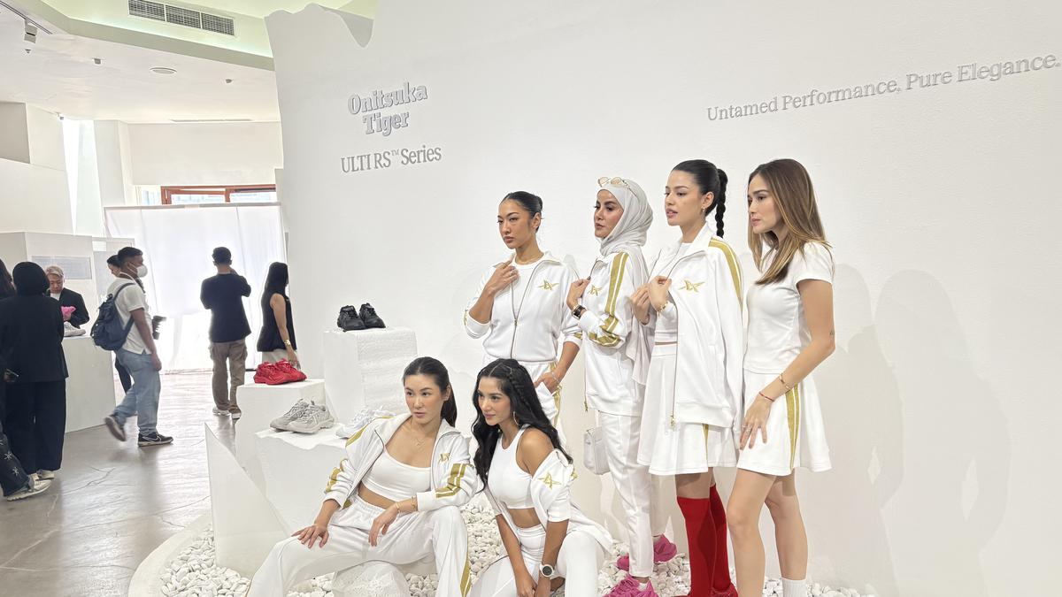 Sederet Gaya Artis Tampil Sport Athleisure dengan Mengenakan Sepatu Terbaru Onitsuka Tiger, Olla ...