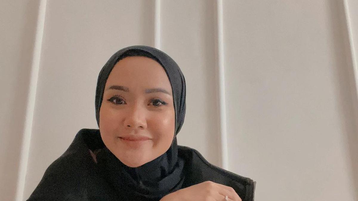 10 Nama Asli Artis Indonesia, Ada Samijan hingga Surkianih