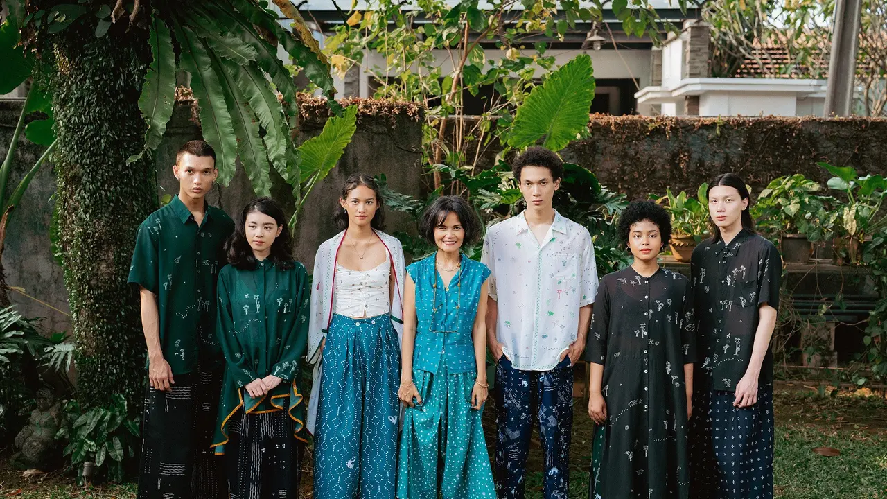 Sejauh Mata Memandang di JFW 2024, Eksplorasi Material Denim Jadi Ramah ...