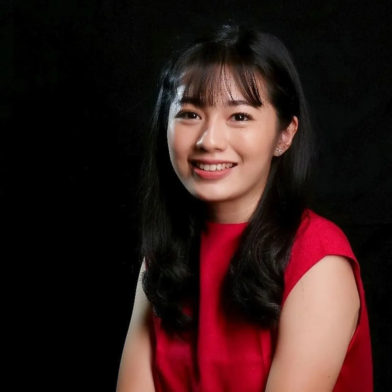 6 Potret Claudy Putri, Pengganti Pemeran Ipeh dalam Sinetron Entong ...