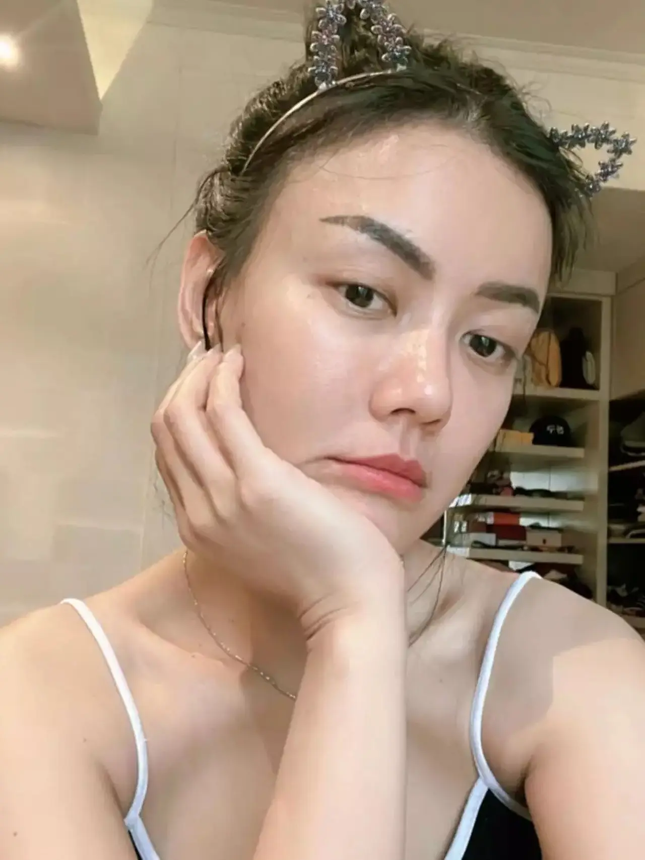 Disebut Perpaduan Agnez Mo dan Revalina S Temat, Ini 7 Potret Nita Gunawan Saat Tampil Tanpa ...