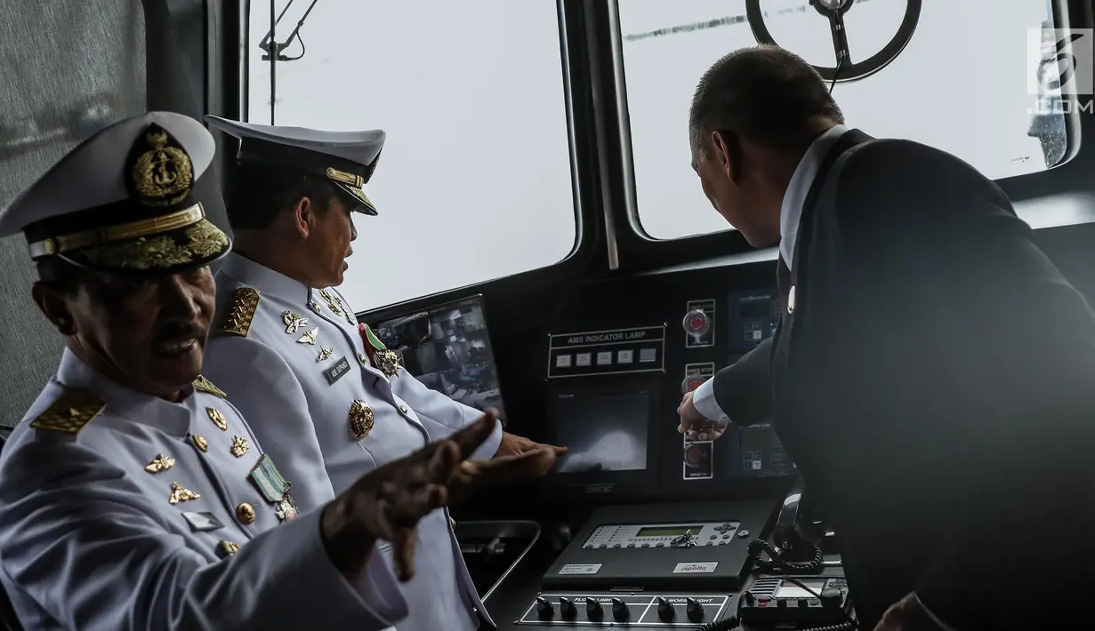 Peresmian Armada Baru Buatan Dalam Negeri KRI Kurau 856 - Foto Liputan6.com