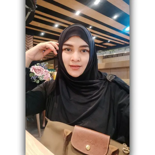 6 Fakta Kedekatan Zeda Salim dan Ammar Zoni, Foto Lawas Penuh Kenangan - Hot Liputan6.com