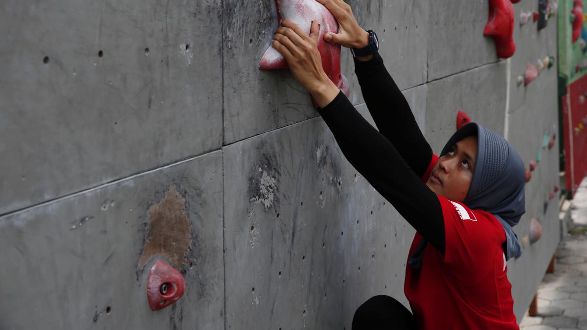 Pecahkan Rekor Dunia, Aries Susanti Rahayu Bicara Tantangan di ...