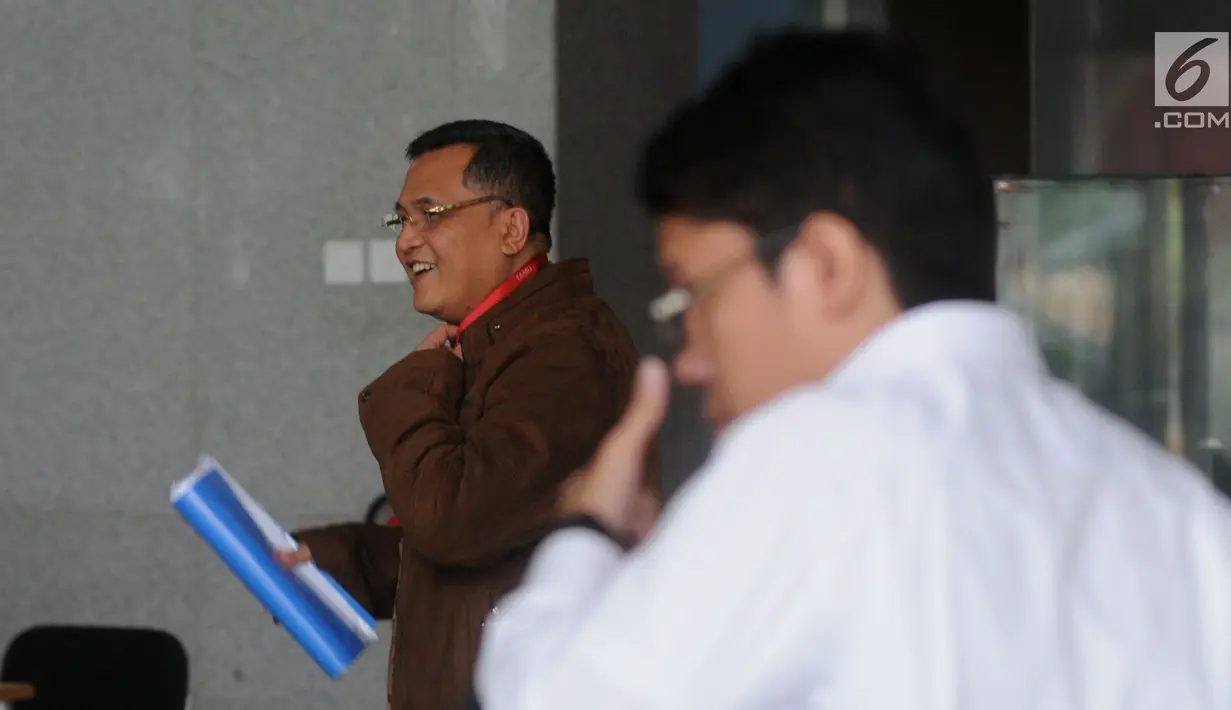 FOTO: Senior Vice President Legal Corporate PT PLN Diperiksa KPK - Foto Liputan6.com