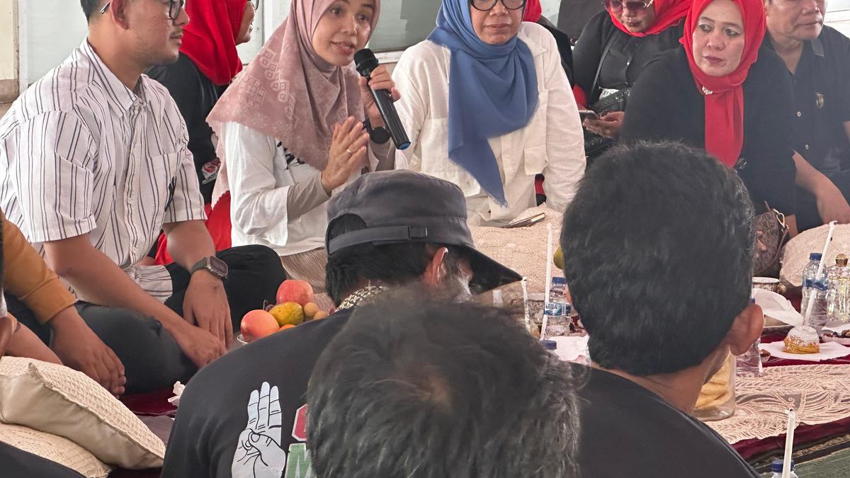 Atikoh Temui Simpatisan Ganjar-Mahfud di Lampung, Dicurhati Soal Kelangkaan Pupuk Subsidi ...