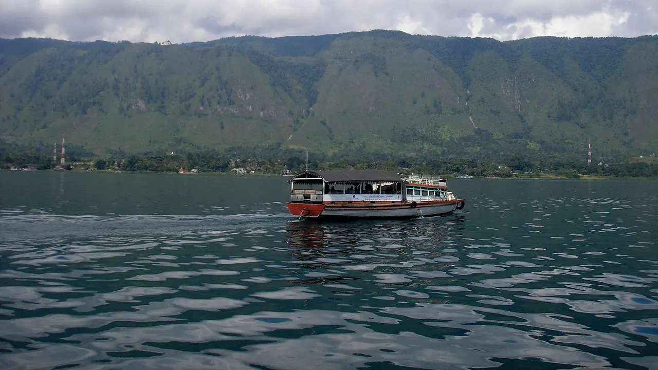 6 Fakta Menarik Samosir, Pulau Vulkanik Bekas Letusan Gunung Berapi ...