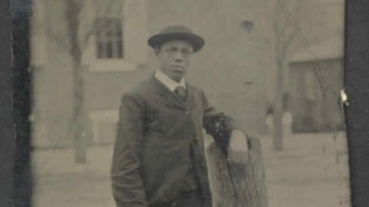 19-2-1856: Fotografi Melainotype Dipatenkan dan Menuai Kontroversi ...