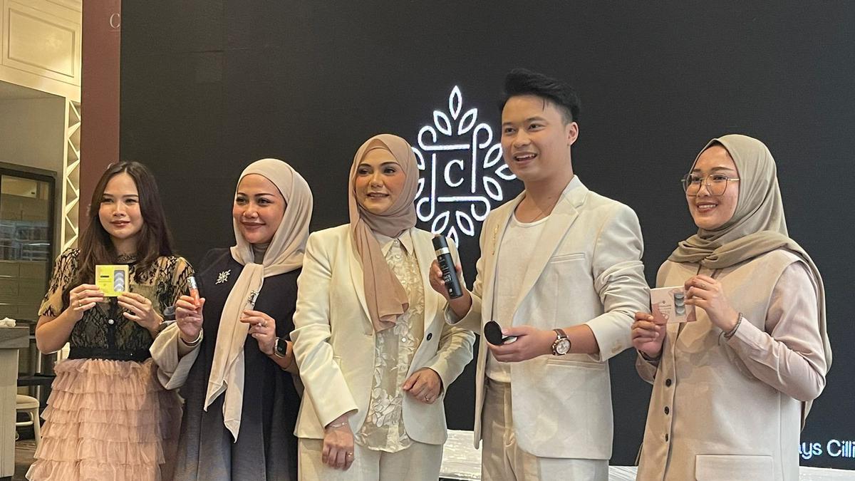 Gaet Para MUA Papan Atas Indonesia, Cillia Lash Kembali Luncurkan ...