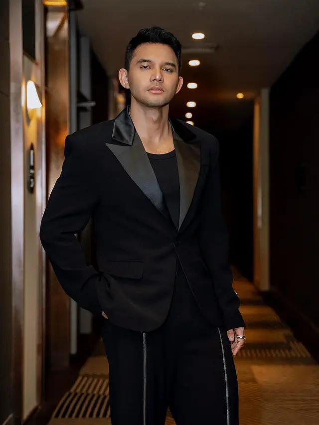 6 Fakta Rory Asyari Bintangi Film Lampir, Sebut Akting Ketakutan di Masa Lalu Yang Kini Dicintai ...