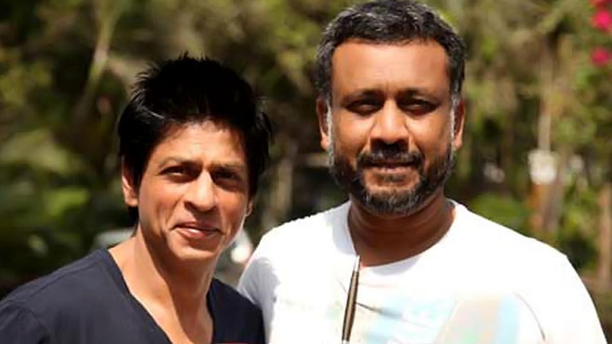Shah Rukh Khan Dirindukan oleh Sutradara Anubhav Sinha - ShowBiz ...