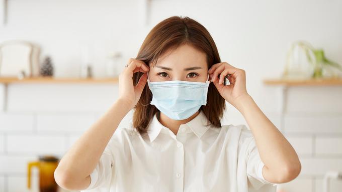 Lindungi Diri dari Virus Covid-19 dengan Penggunaan Masker Double ...