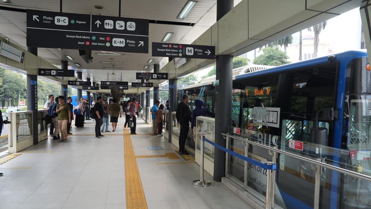 Transjakarta akan Bongkar Halte Tosari dan Cawang BNN
