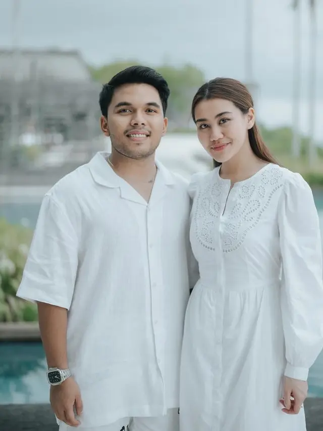 Intip Harga Outfit hingga Kado Aaliyah Massaid saat Ulang Tahun ke-22, Thariq Halilintar Beri ...