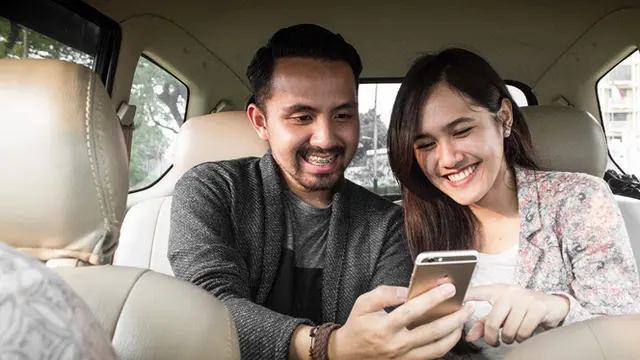 Gojek Luncurkan GoCar Luxe, Tawarkan Ruang Kabin Lebih Lega - Tekno ...