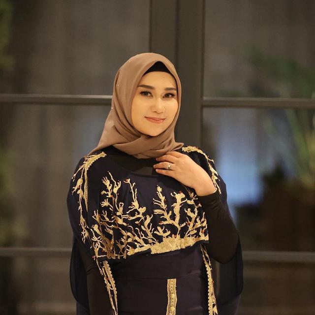 Septia Yetri Opani Ungkap Reaksi Putra Siregar Soal Postingan Bongkar Sosok Wanita Diduga Orang ...